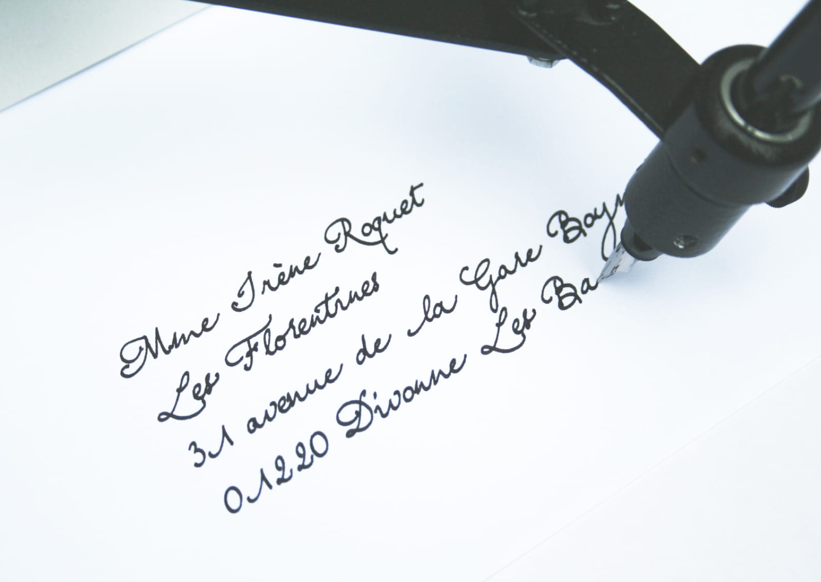 Machines à signer et personnalisation manuscrite - Signascript.com